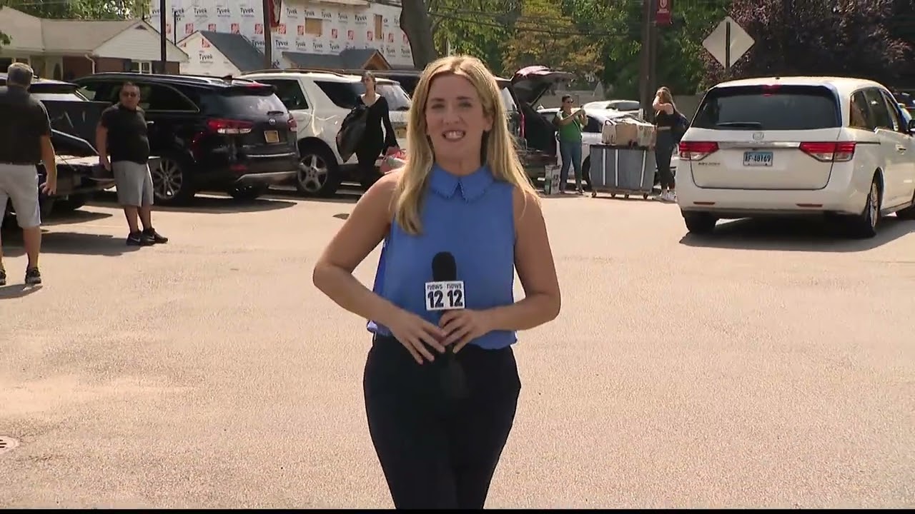 Molloy University welcomes largest freshmen class - YouTube