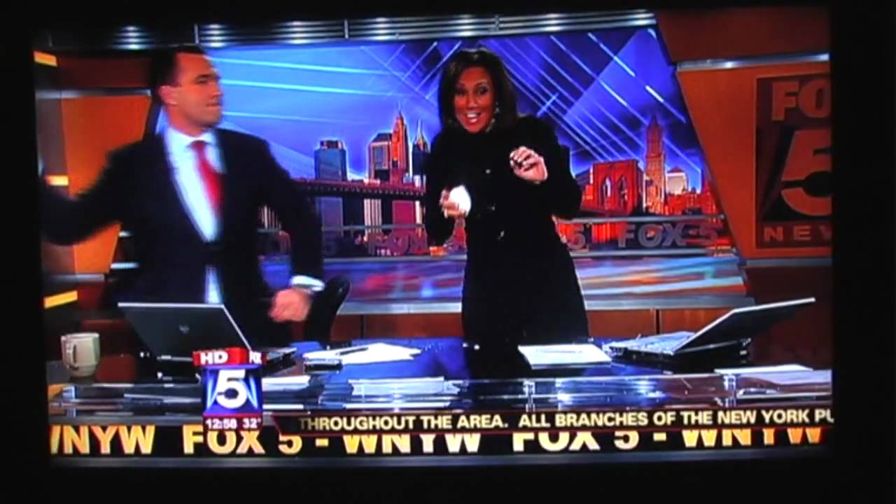 Fox 5 News Snowball Fight - YouTube
