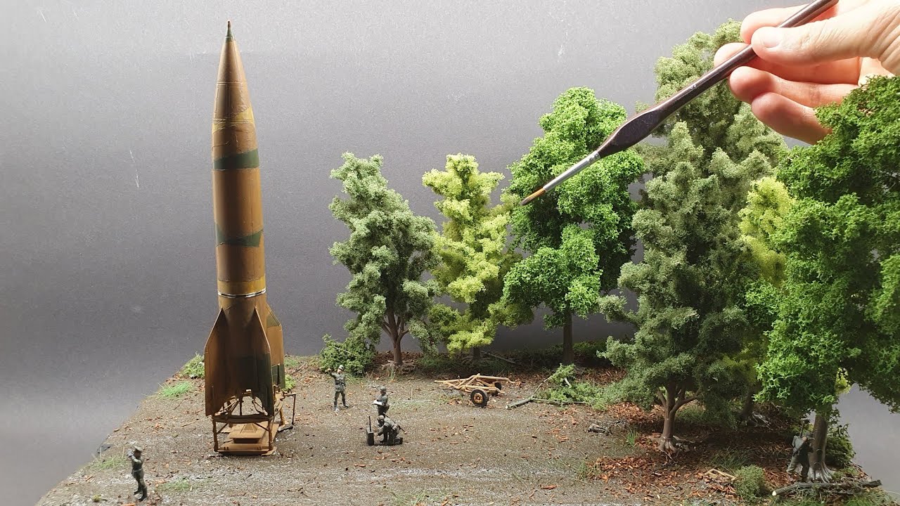 V-2 Rocket Model - The Staelduinse Forest - 1:72 - YouTube