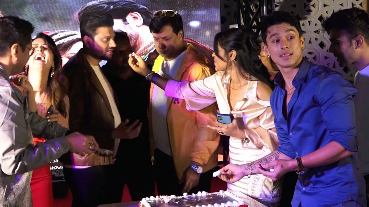 Siddharth Kasyap, Madhur Bhandarkar, Pratik, Sandeepa & many more at ...