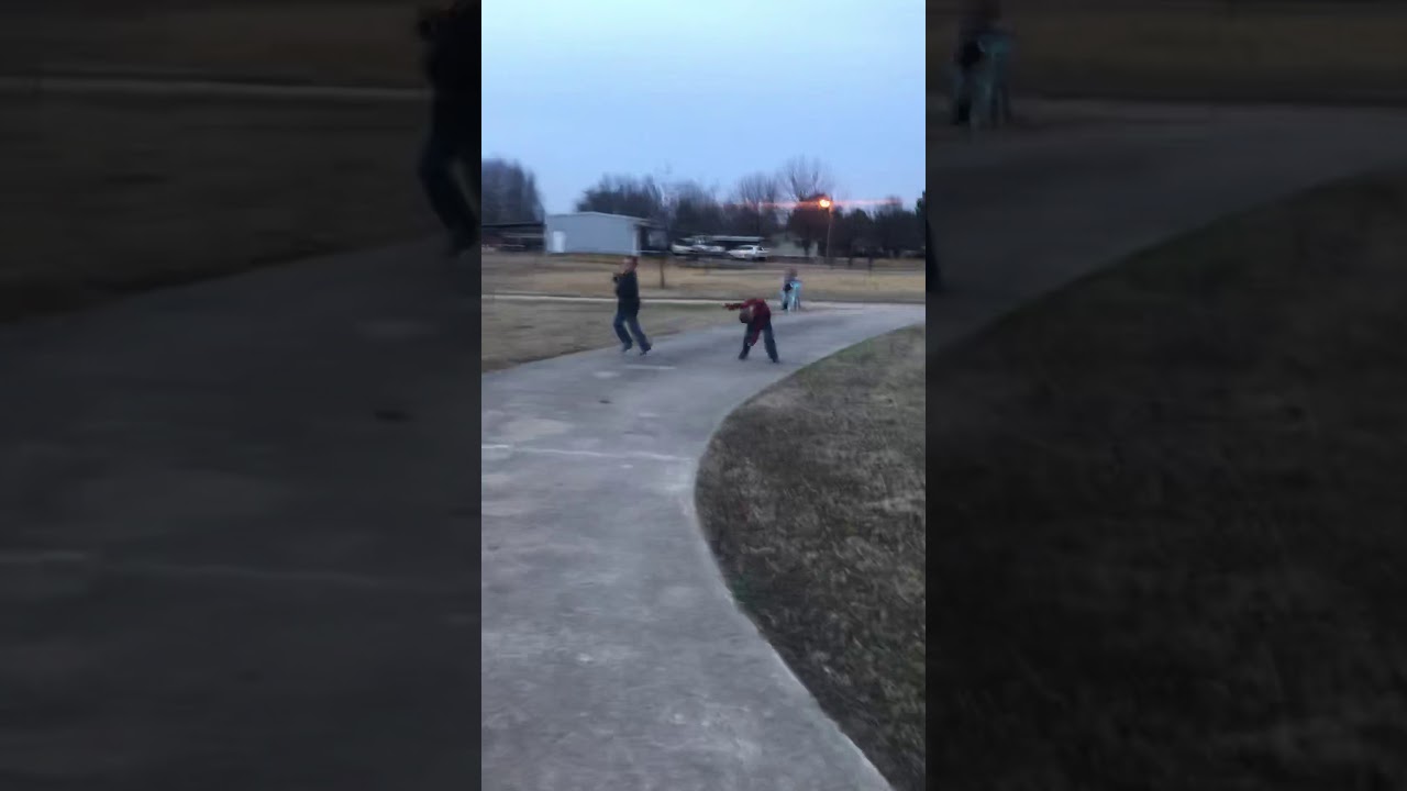 Clothesline tackle - YouTube