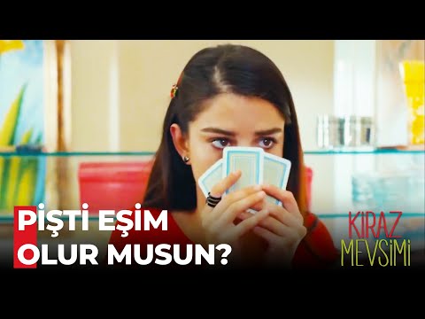 Ayaz ve Öykü Kahvehanede - Kiraz Mevsimi