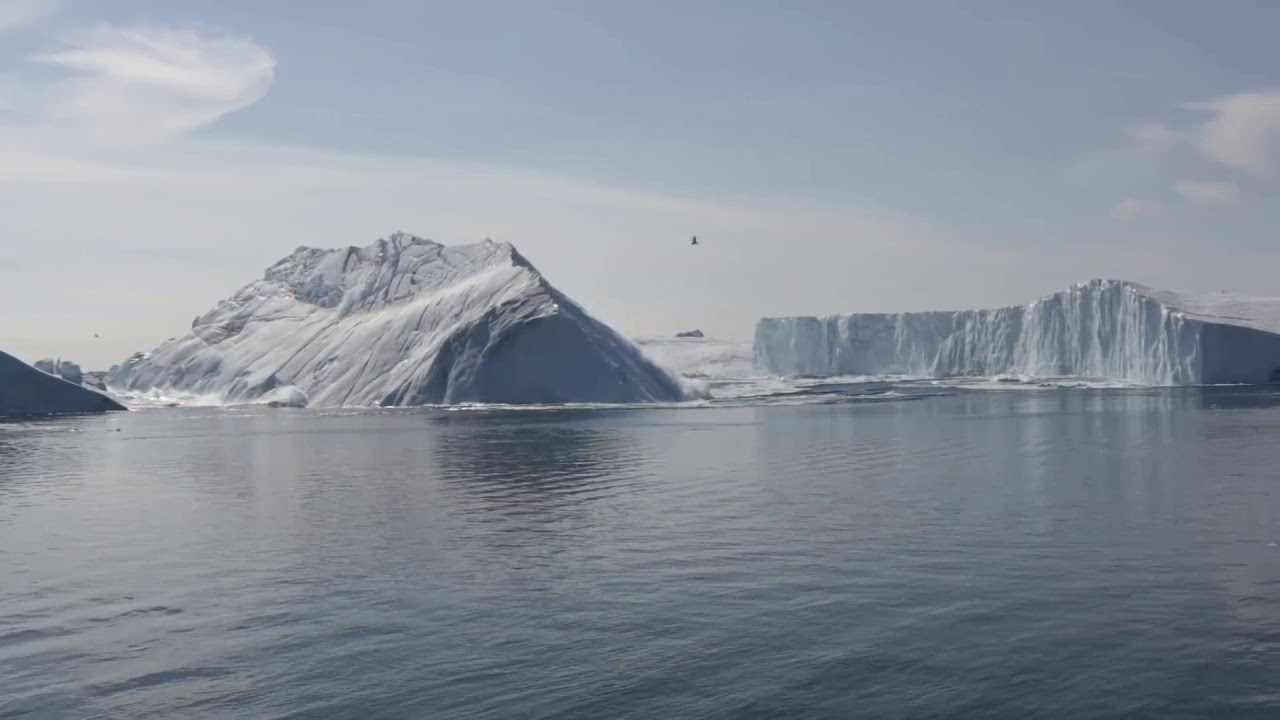 Seconds of the Cracked and Broken Iceberg resulted in a devastating ...