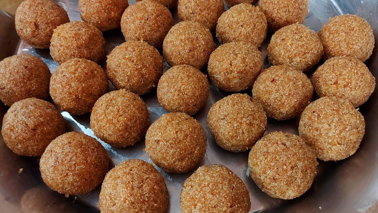 Methi Ke Laddu | Kokani Style Methi Ke Laddoo | Laddu Recipe - YouTube