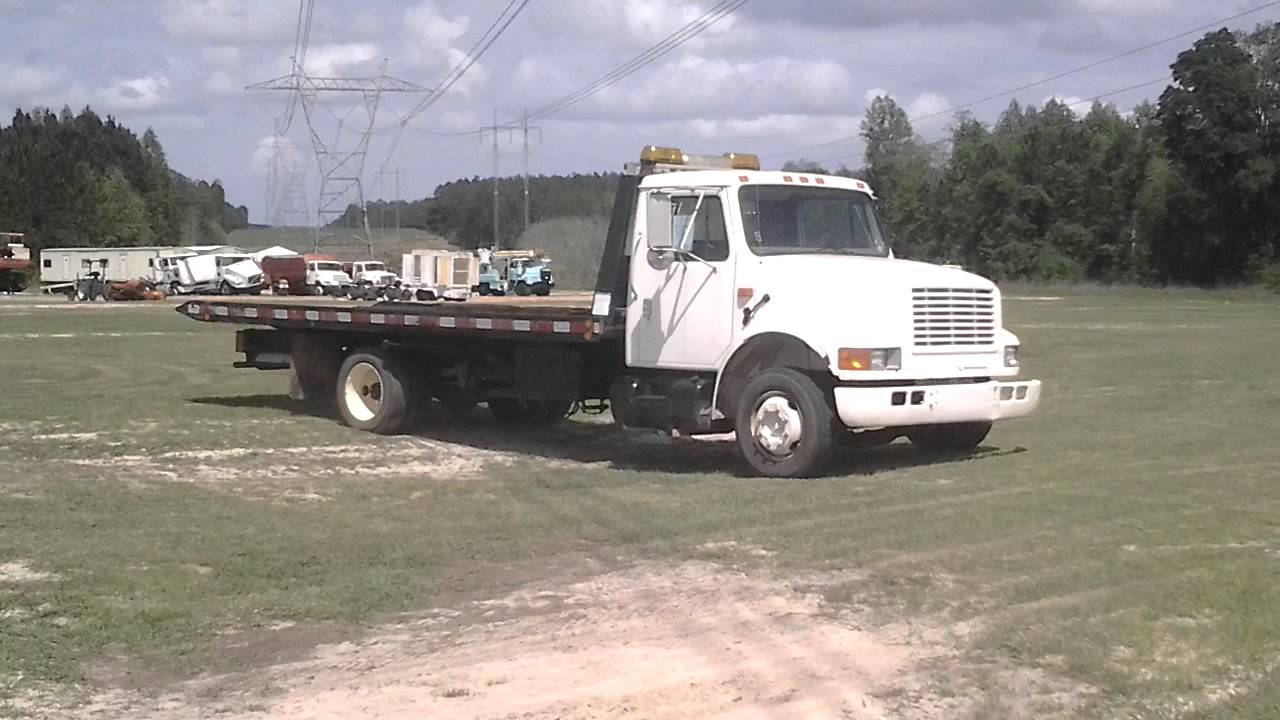 1997 INTERNATIONAL 4700 - YouTube