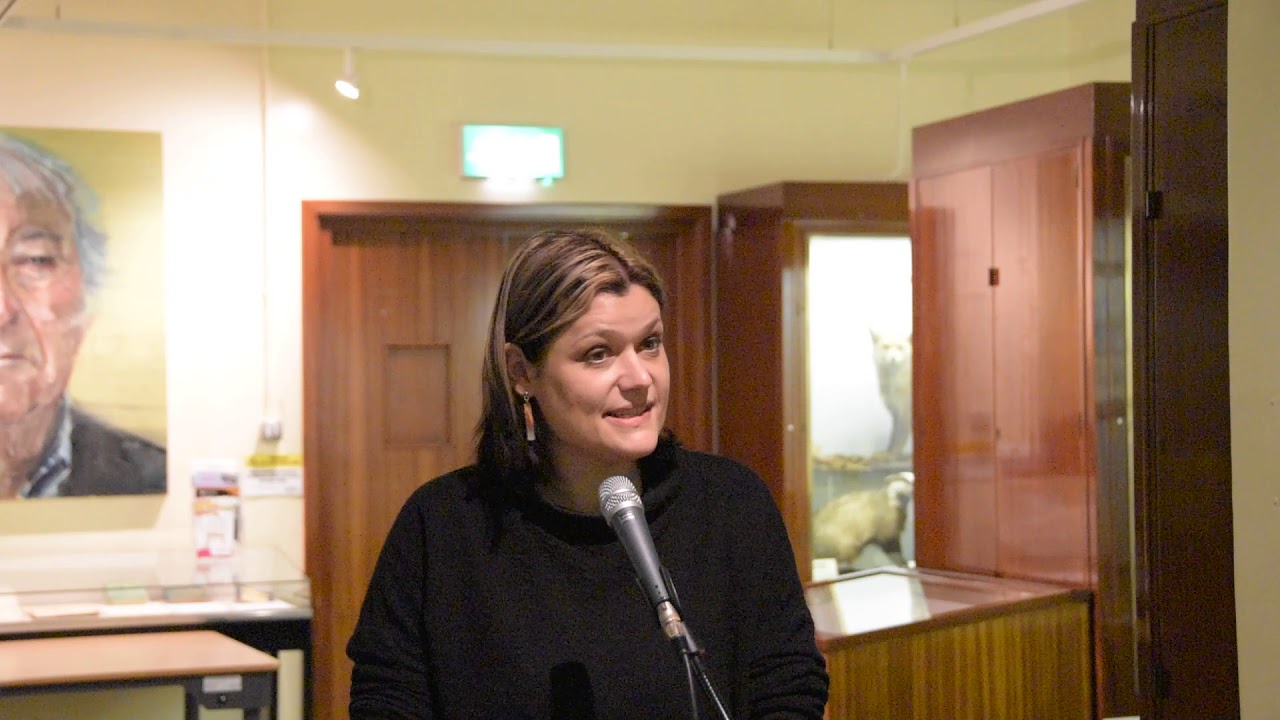 Sue Divin reading 'Say’s Himself' - YouTube