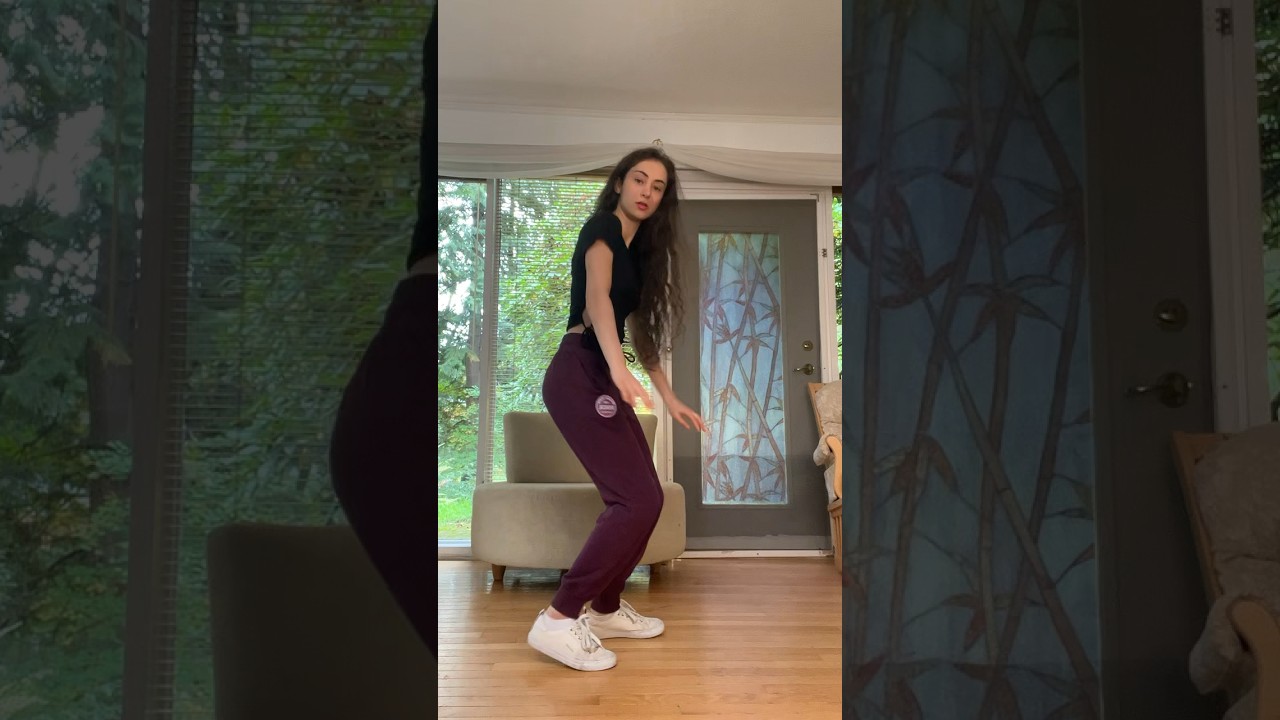 Mmm She The Devil 🤘🏻👺- Paint The Town Red - Doja Cat #shorts #dance # ...