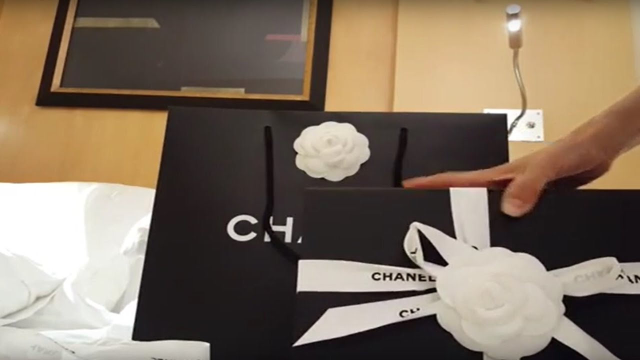 Unboxing Chanel new bag unwrapping surprise gift - YouTube