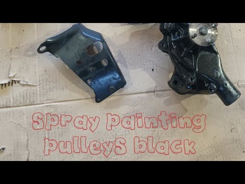 painting pulleys black for the small block 400 - YouTube