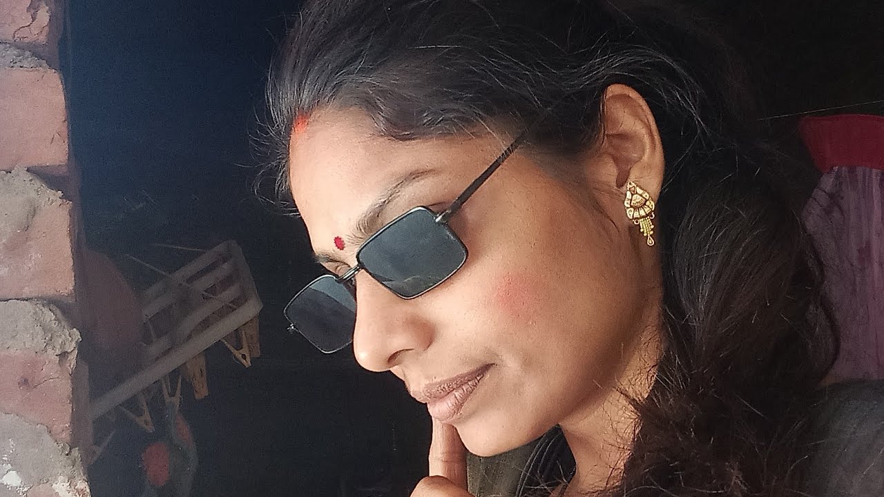 Poonam maurya is live - YouTube