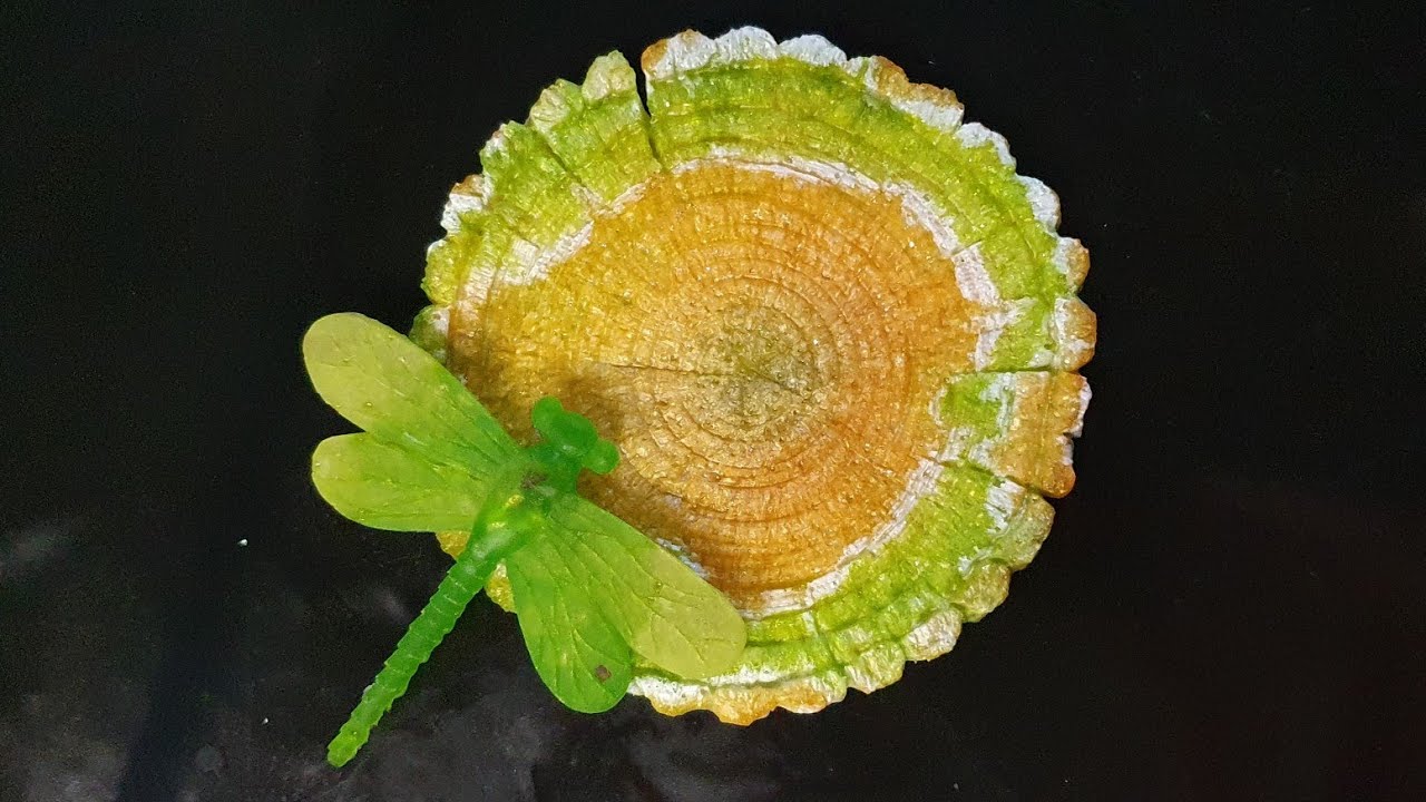 Funky Tree Ring Mold Resin Pour/Demo and a serious chat🤔 - YouTube
