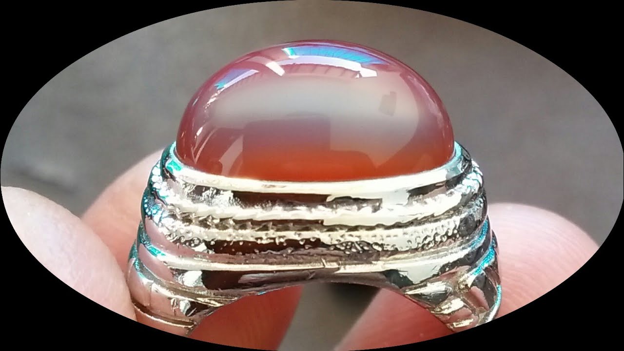 Batu bacan obi nucleus alas merah | chalcedony colour change - YouTube