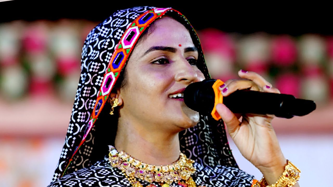 વનિતા પટેલ લાઈવ રાસ ગરબા 2025 જાડેજા પરિવારના આંગણે અજીતસિંહ ગગુભા ના ...