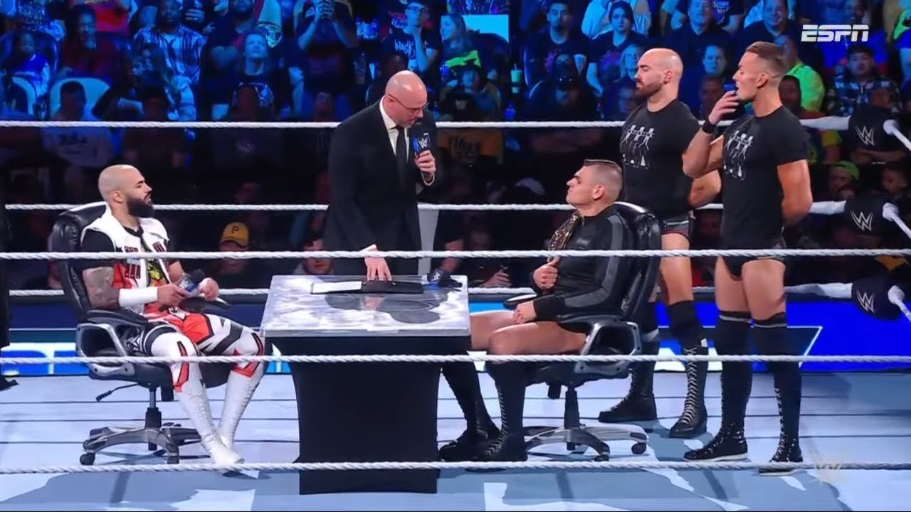 Ricochet Vs Gunther firma de contrato - WWE SmackDown 9 de Diciembre ...