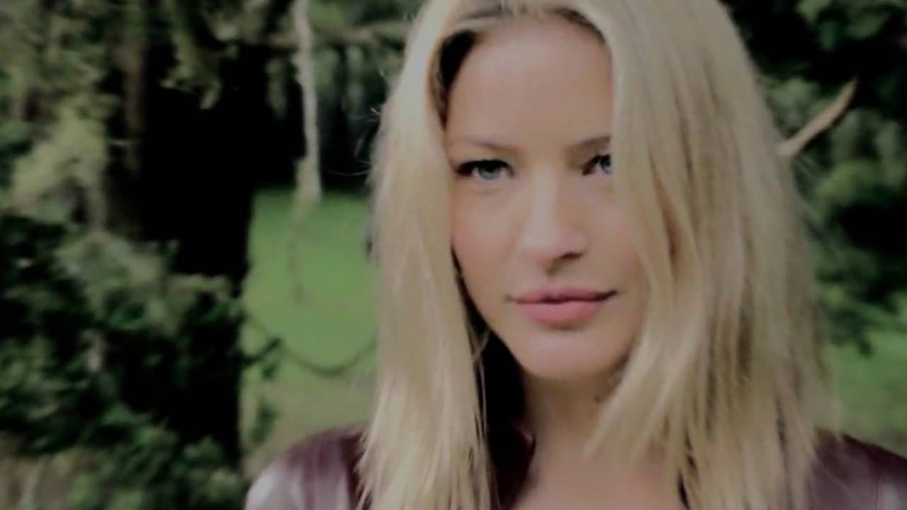 Cara & Leo || Little Wonders [LotS] - YouTube