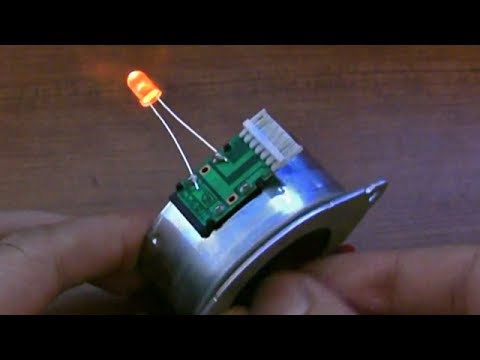 Make The World's Simplest Hand Cranked LED Flashlight - YouTube
