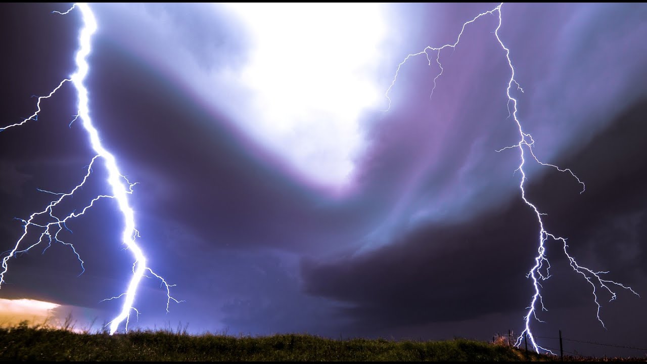 Nebraska Tornadic Supercell & Lightning Timelapse - YouTube