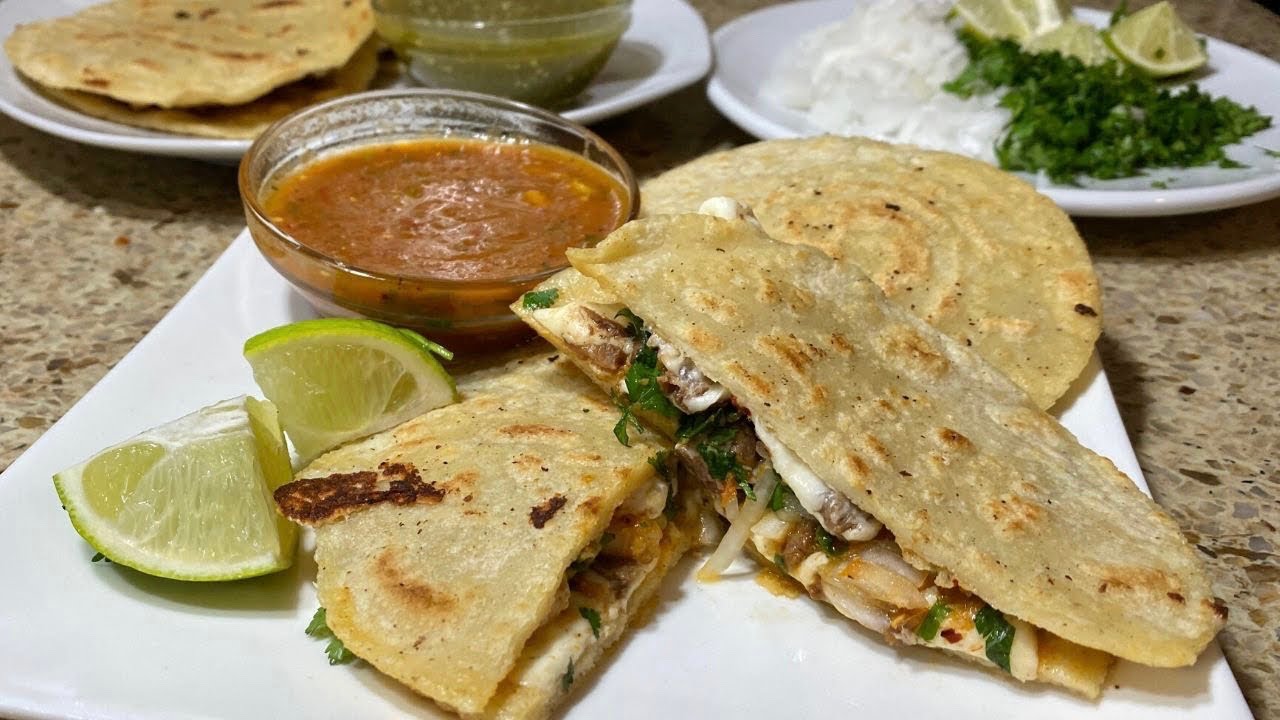 HOW TO MAKE CARNE ASADA MULITAS - YouTube