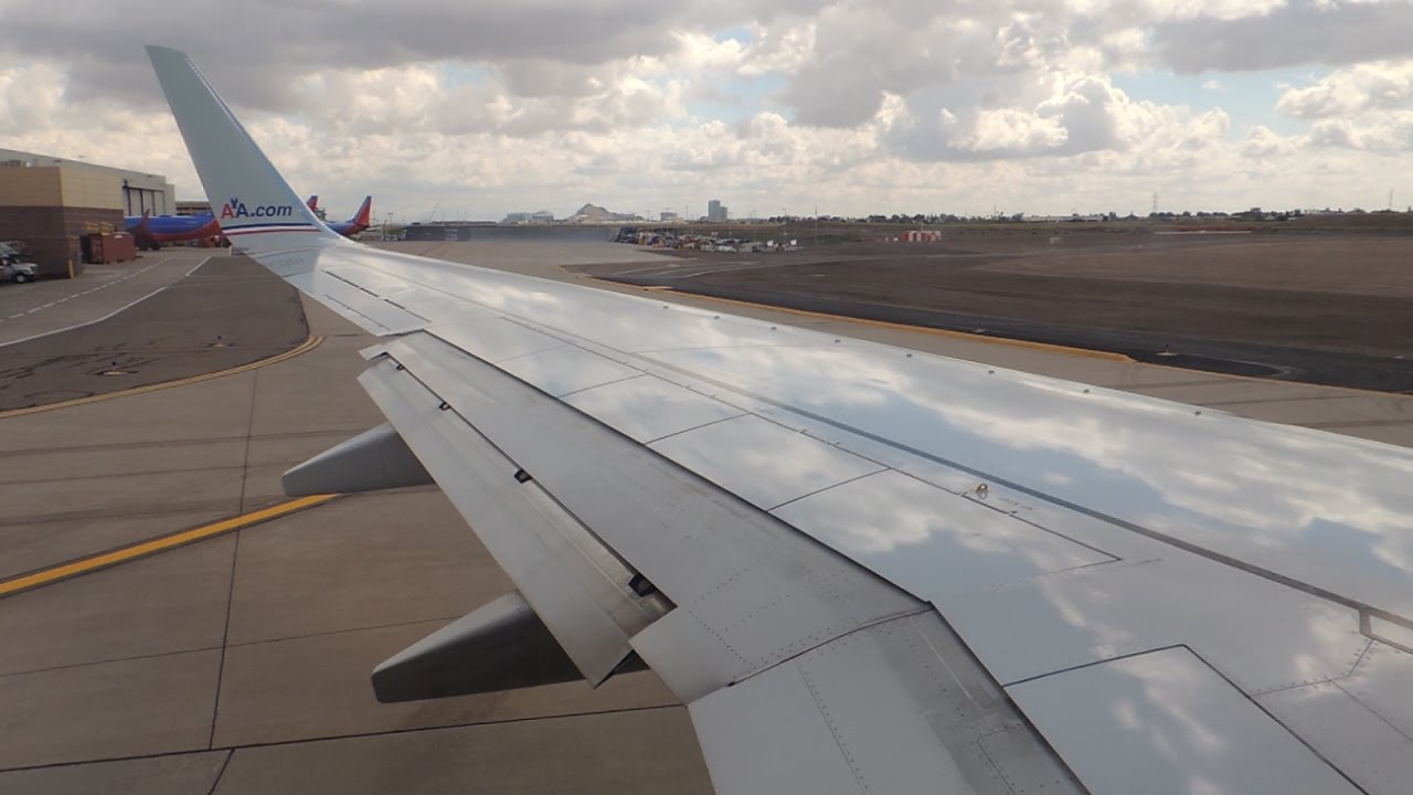 American Airlines Boeing 737-800 [N852NN] pushback, taxi, and takeoff ...