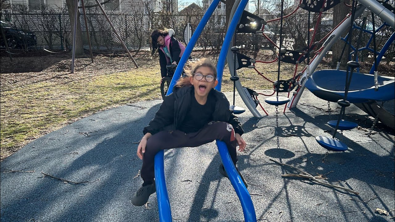 PLAYING BASKETBALL and PLAYING at the PARK With BROTHER - YouTube