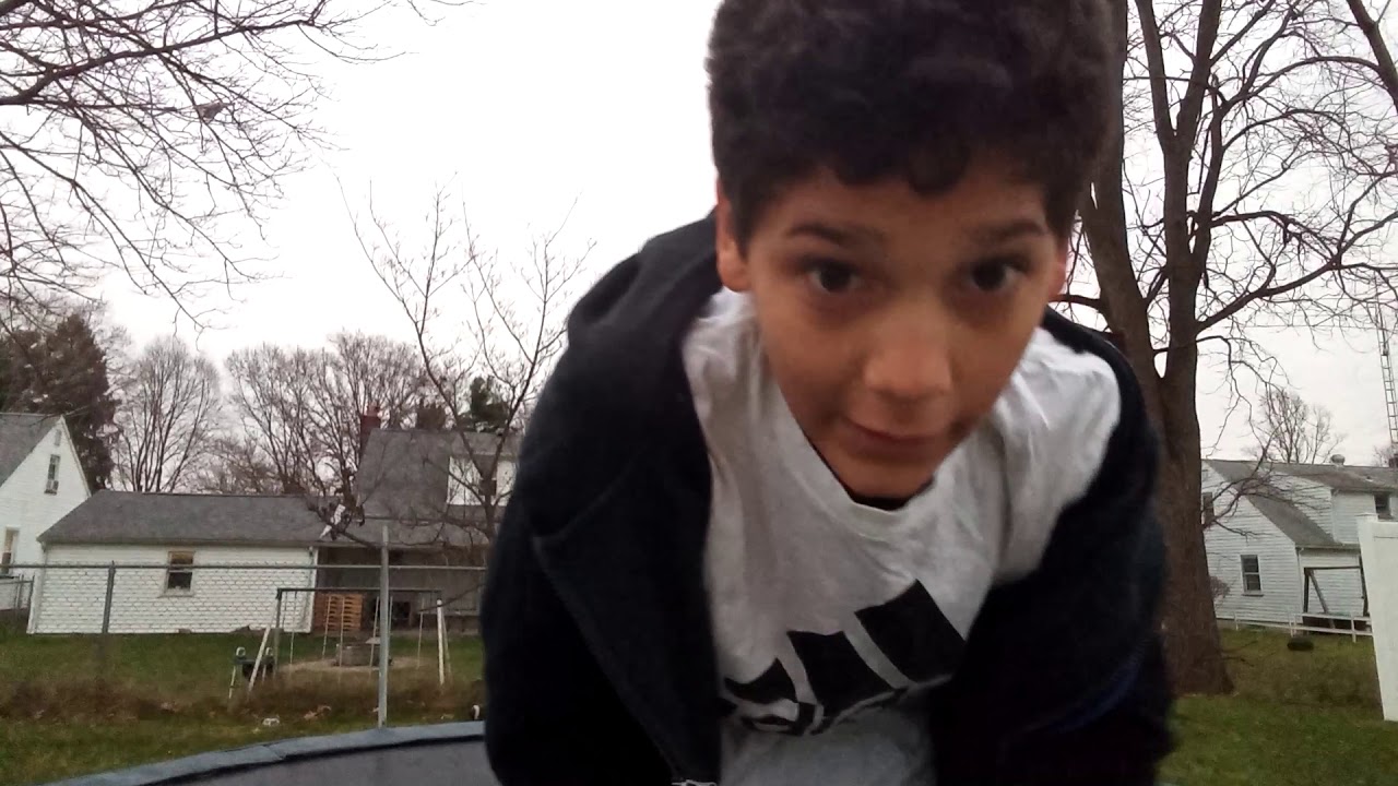 How to do a Backflip no tuck and tuck - YouTube