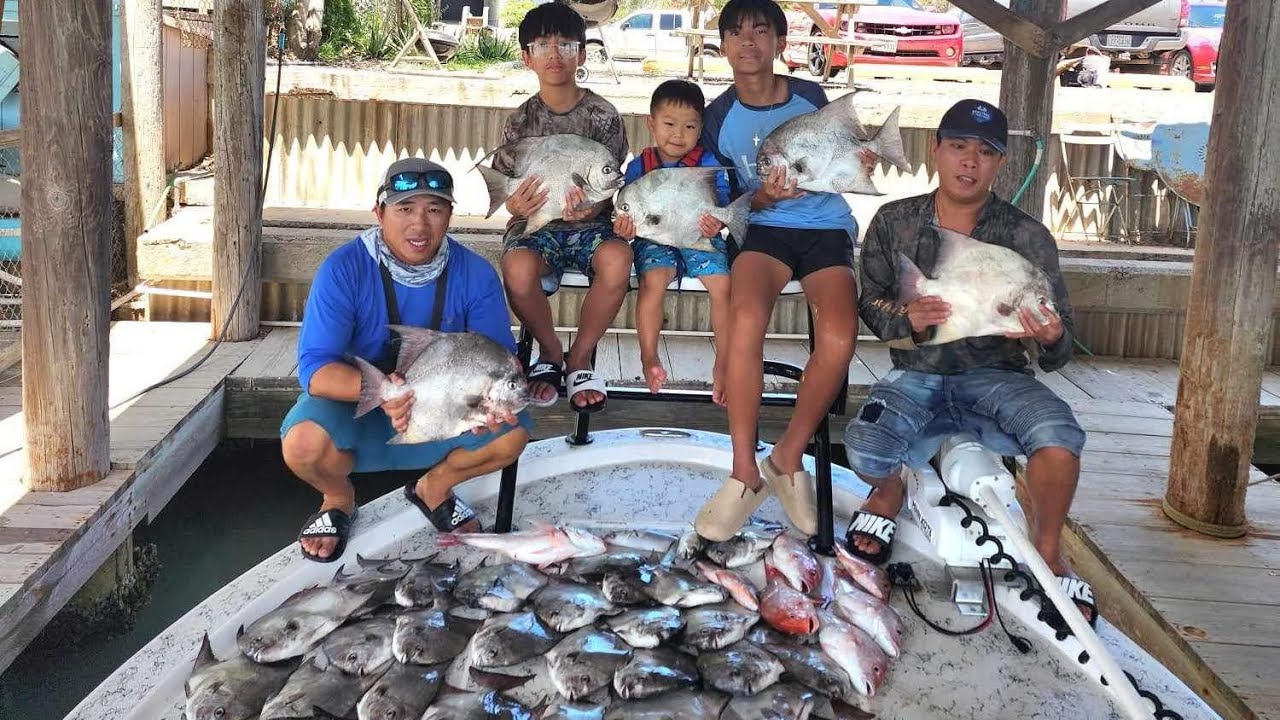 GOING OFFSHORE FISHING WITH THE KIDS! - YouTube