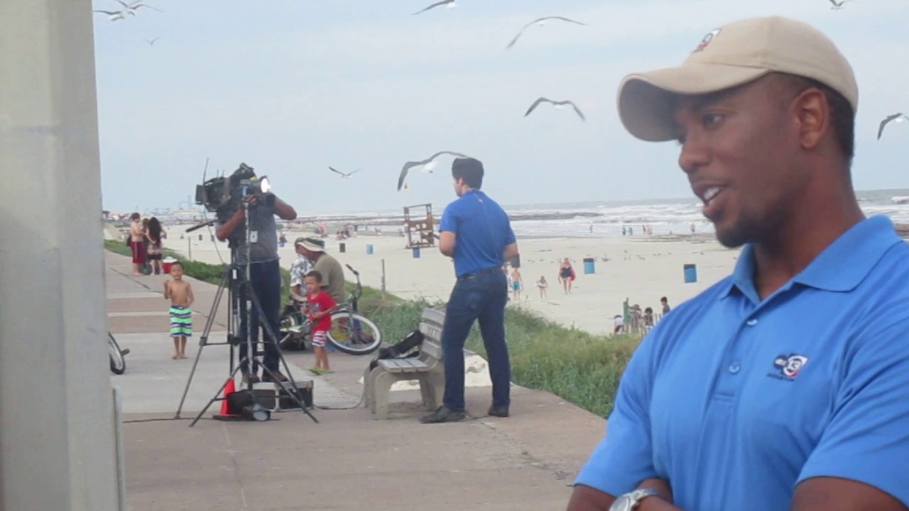 KTRK ABC 13 - 6pm ( Tropical Storm Cindy coverage) - YouTube