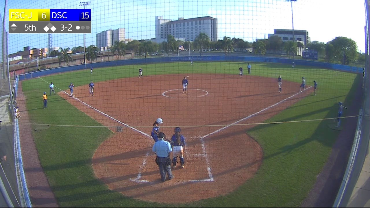 DSC Softball vs FSCJ - YouTube