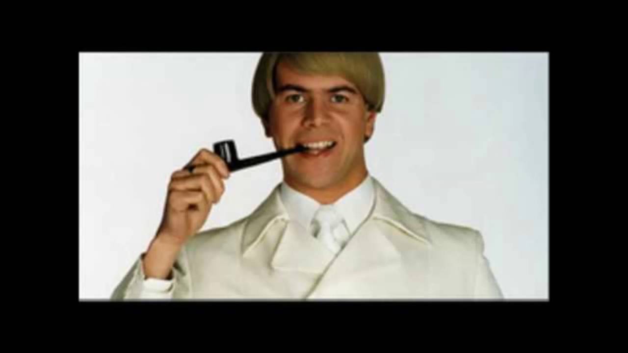 mike flowers pops bowie medley - YouTube