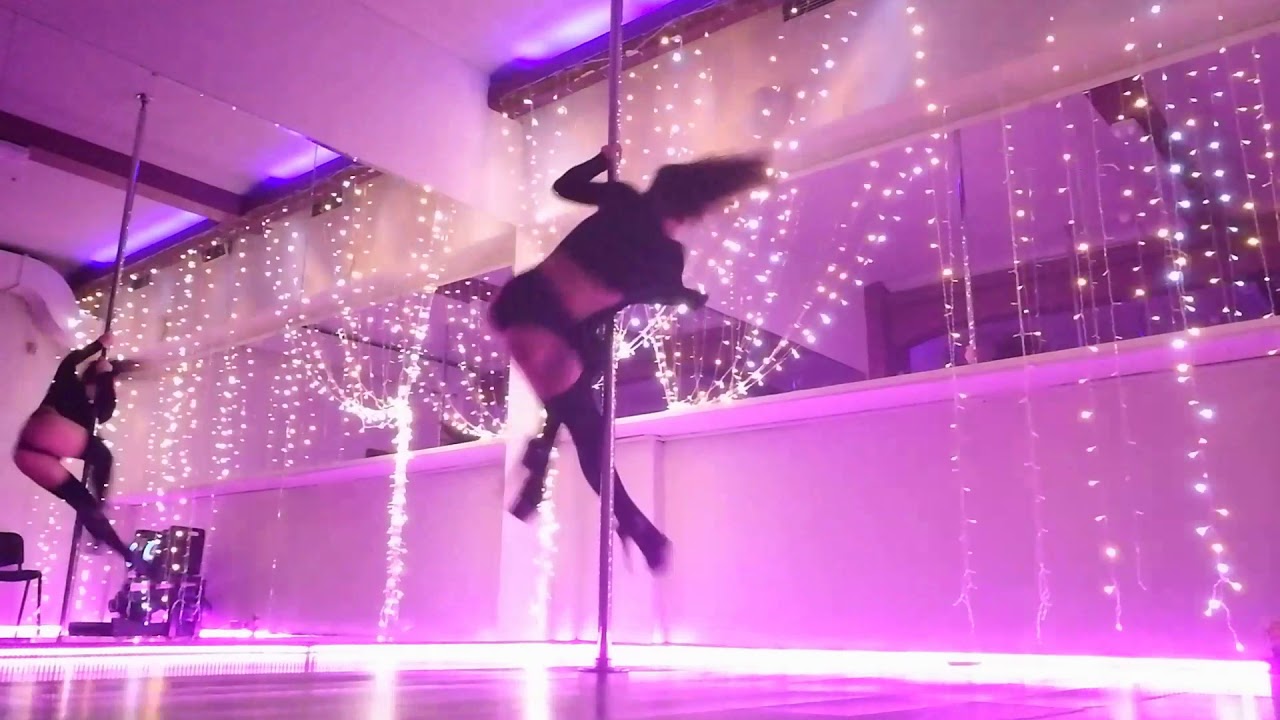 Exotic pole dance Elizaveta Lou - YouTube