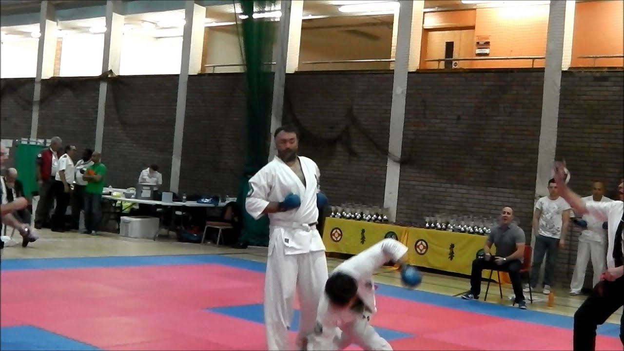 Adrian Williams v Jordan da Costa semi-final 2013 - YouTube