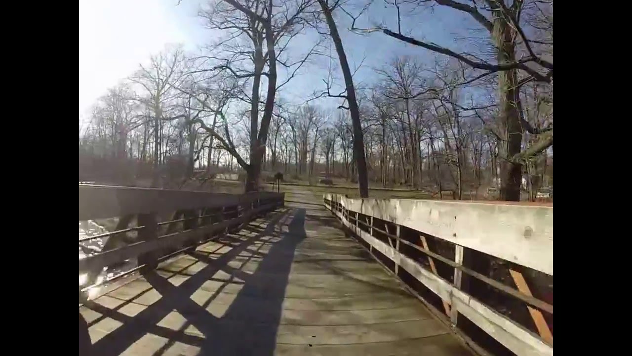 Hawk Island Park and Lansing River Trail ( Michigan) - YouTube