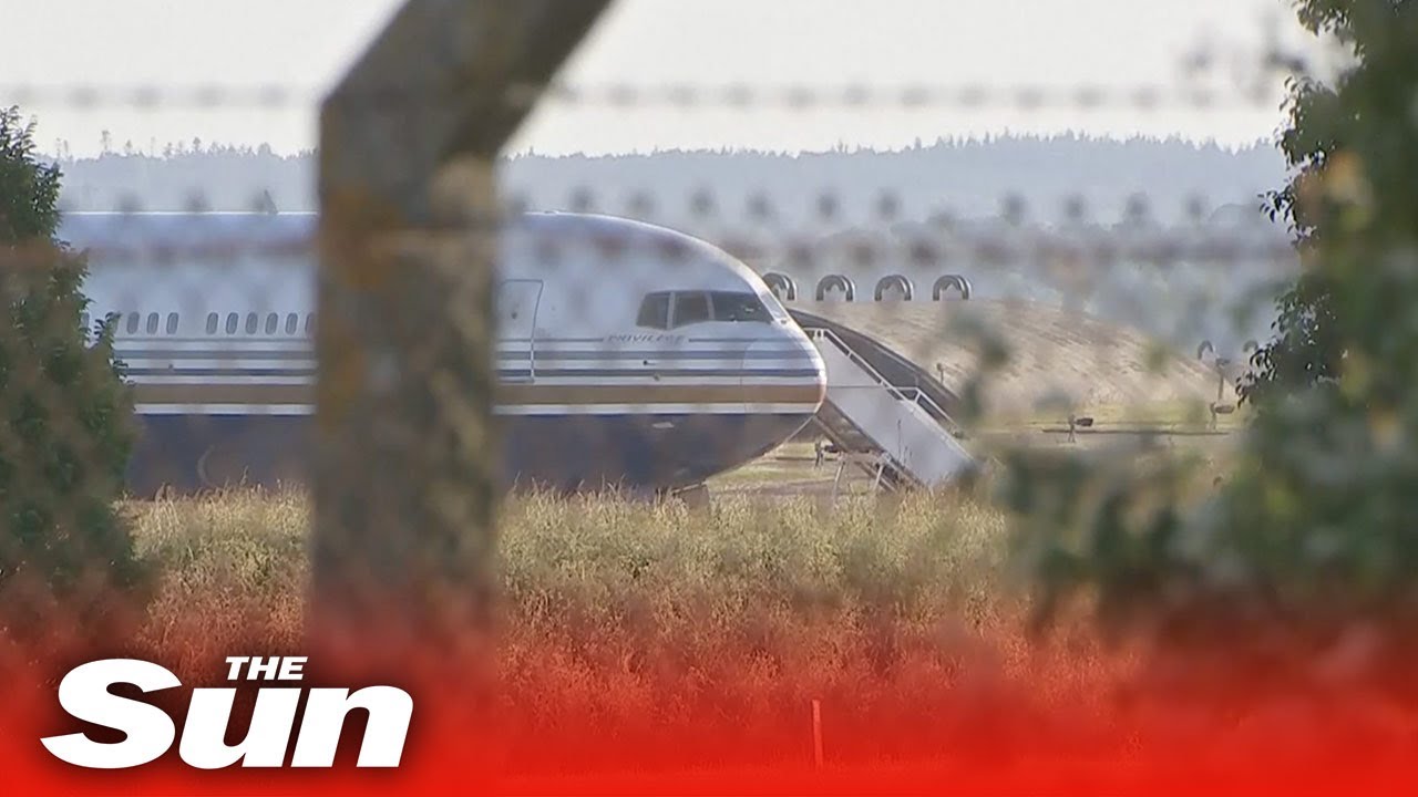 LIVE: Rwanda migrant plane prepares for take off - YouTube