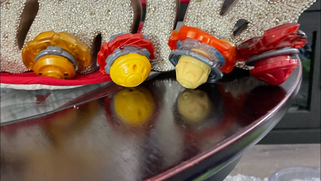 Rudr R5 (the beyblade my friend gave me) And Golden Judgement Dragon ...