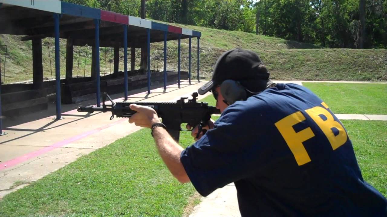 M4 Full Auto with FBI Top Shot Dustin - YouTube