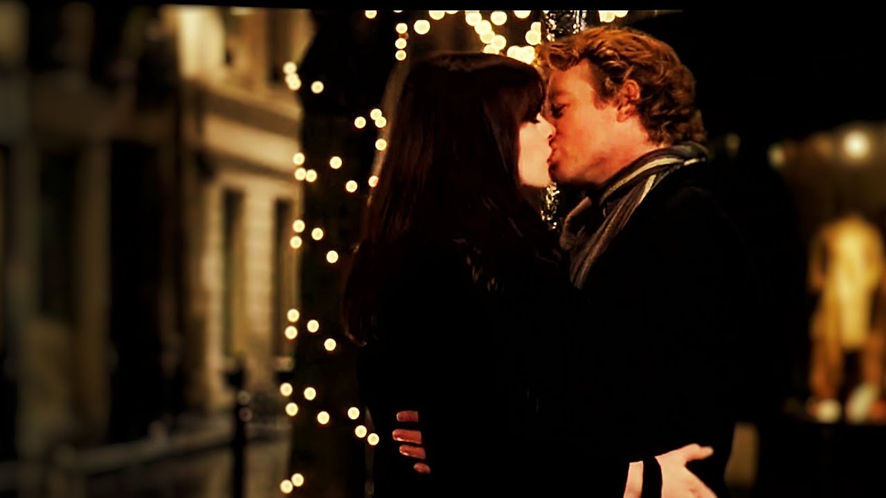 Best Movie Kisses/ Most Realistic Kisses - YouTube