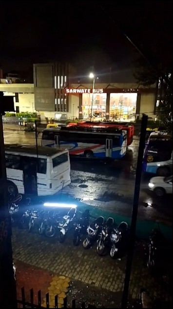 Sarwate Bus stand, Indore , rat 2:30baje , #Indore#sarwate#bus#stand ...