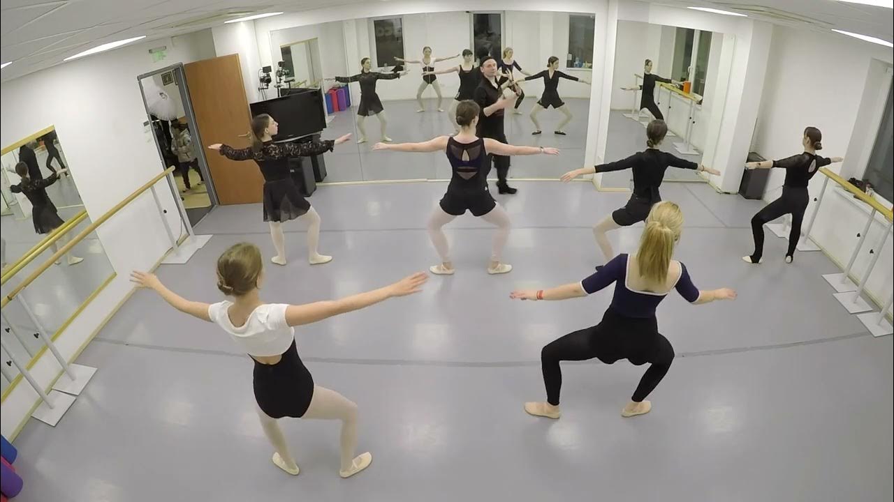 Ballet class for beginners (centre) #ballet #dance #balletlessons - YouTube