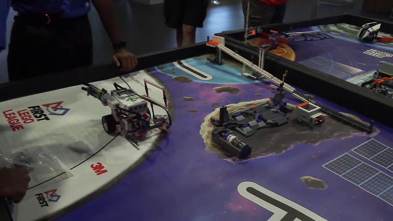 2018 QUT The Cube - FLL Into Orbit - YouTube