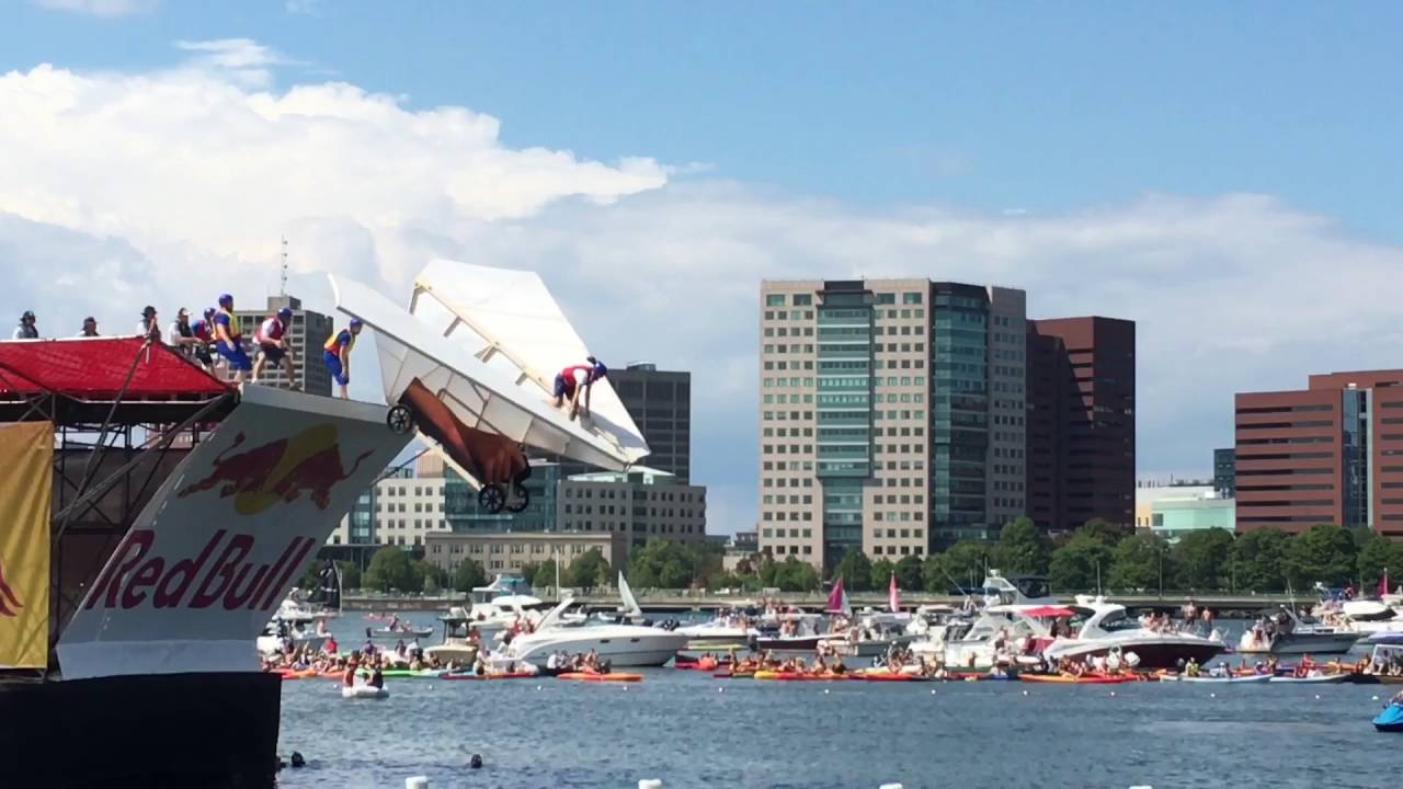 Red bull - BOSTON 20.08.2016 - YouTube