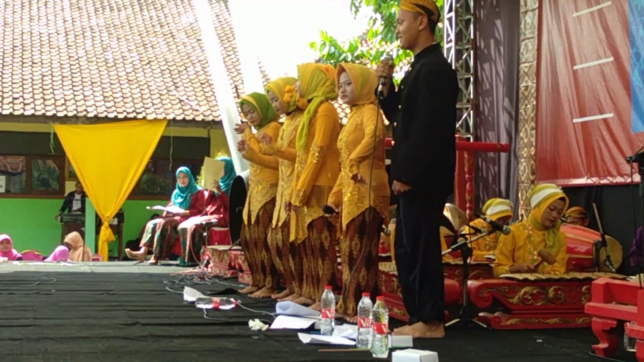 Jambu alas - YouTube