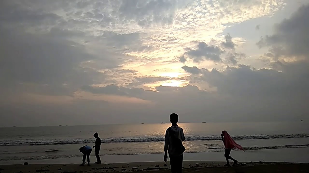 Trip to Anyer 2018 - YouTube