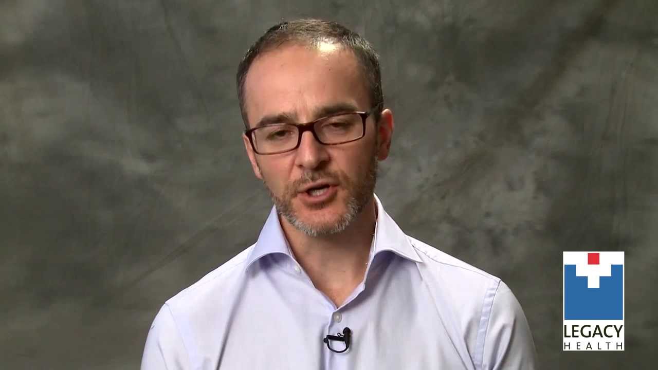 Dr. Barmada: What is scoliosis? - YouTube