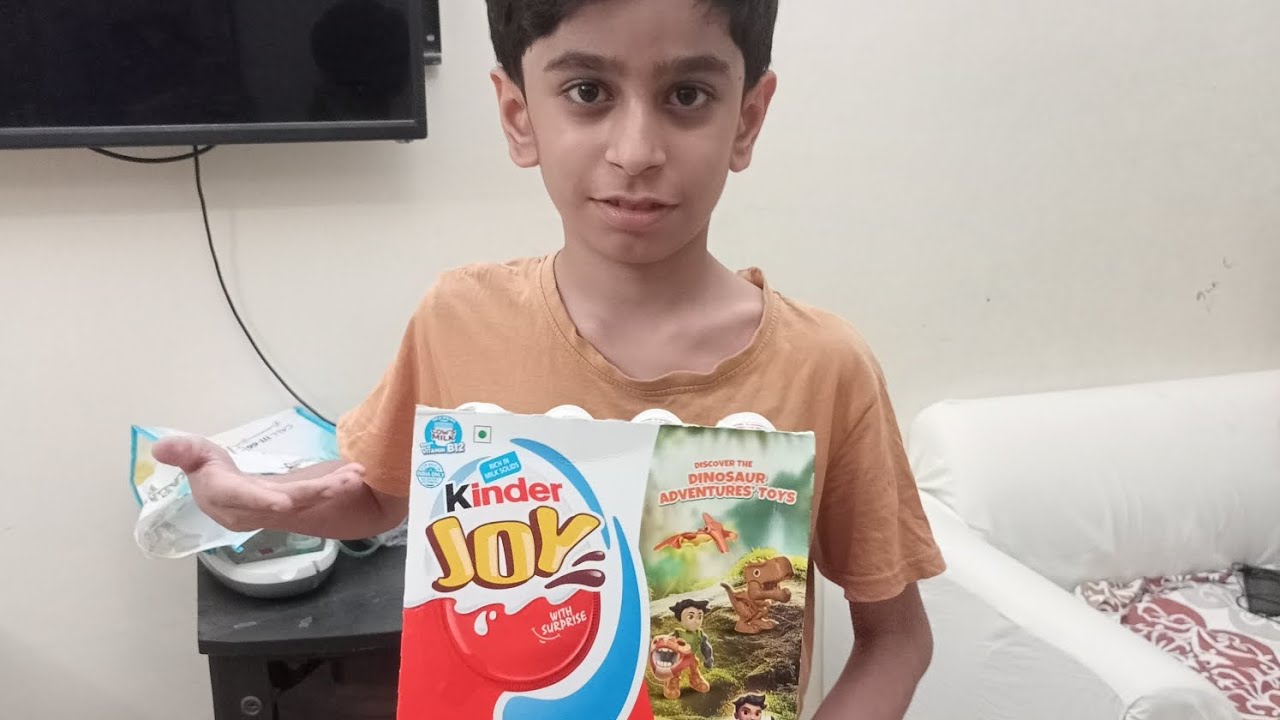 I unbox kinder joy box 24 pcs - YouTube