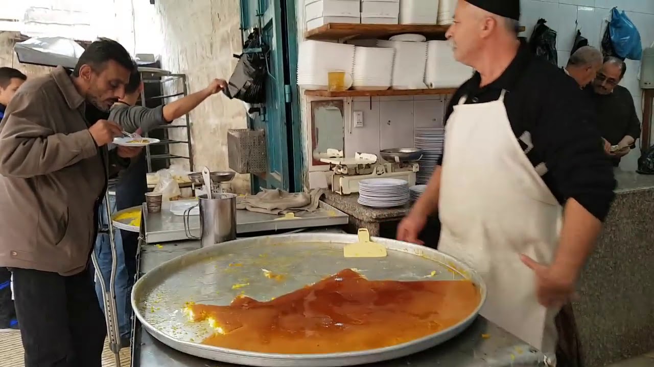 Oldest most authentic Nablus Kunafa place - YouTube