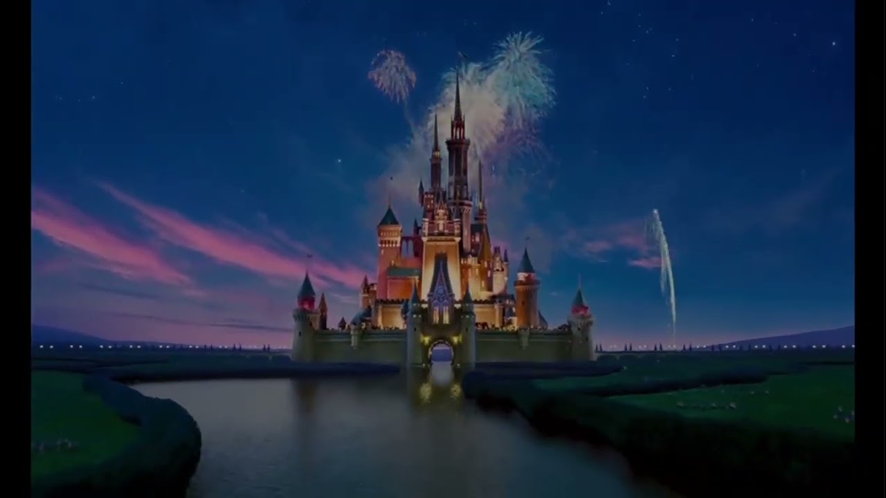 Aladdin (1992) - Disney Channel Family Movie Intro - YouTube
