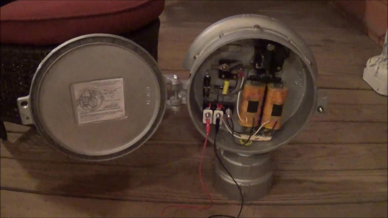 Sounding my WCH 0333 Mechanical Bell - YouTube