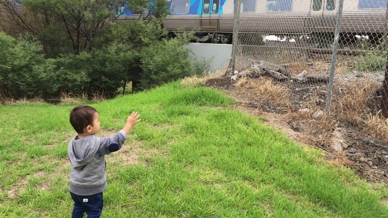 Shaheer Raza waiting for train - YouTube