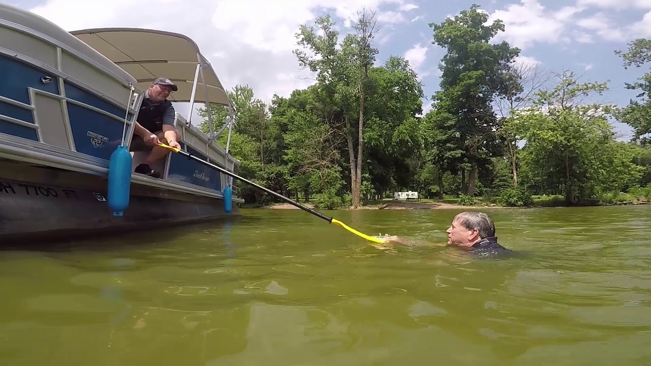 Water Rescue Techniques - YouTube