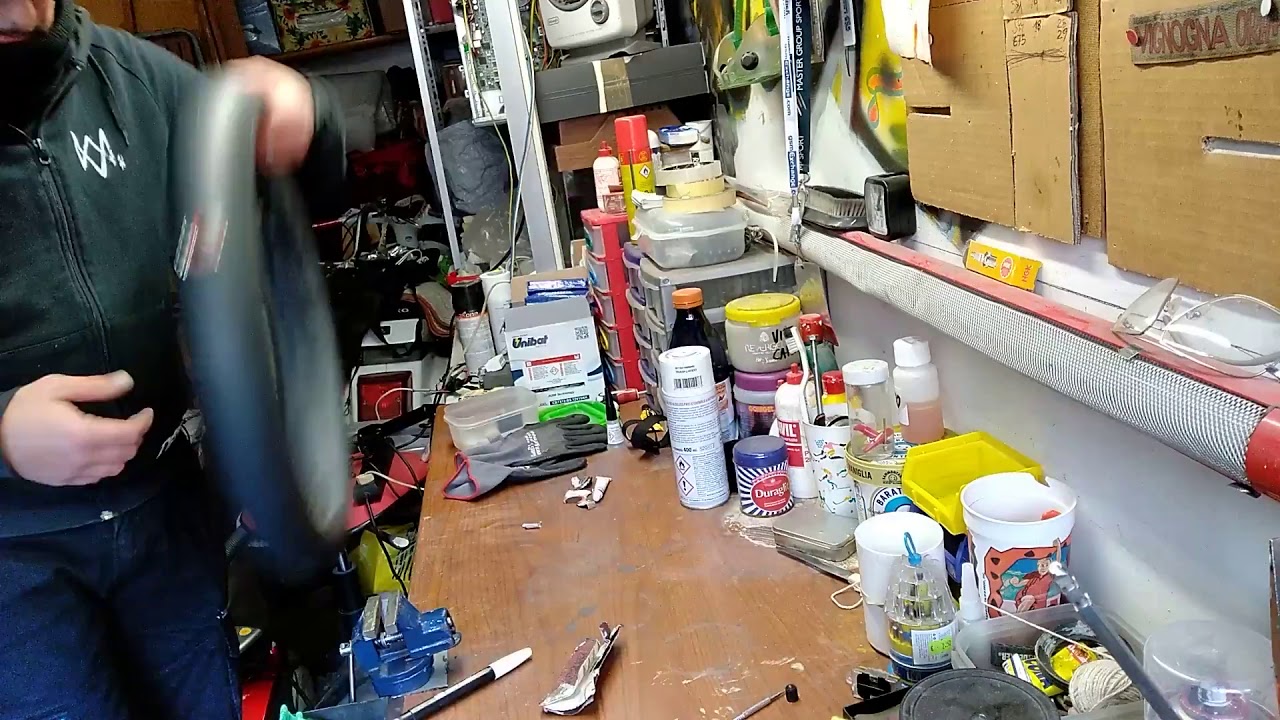 RIPARAZIONE GOMMA FAT EBIKE 2X4 TIMELAPS #VIGNOGNASRICICLETTA - YouTube